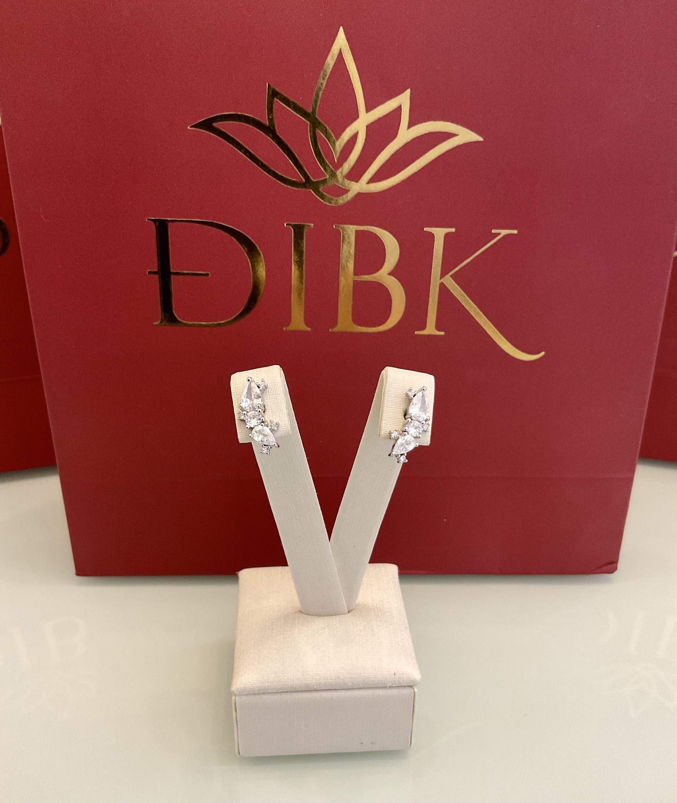 Brinco earcuff gotas - Dibk joias